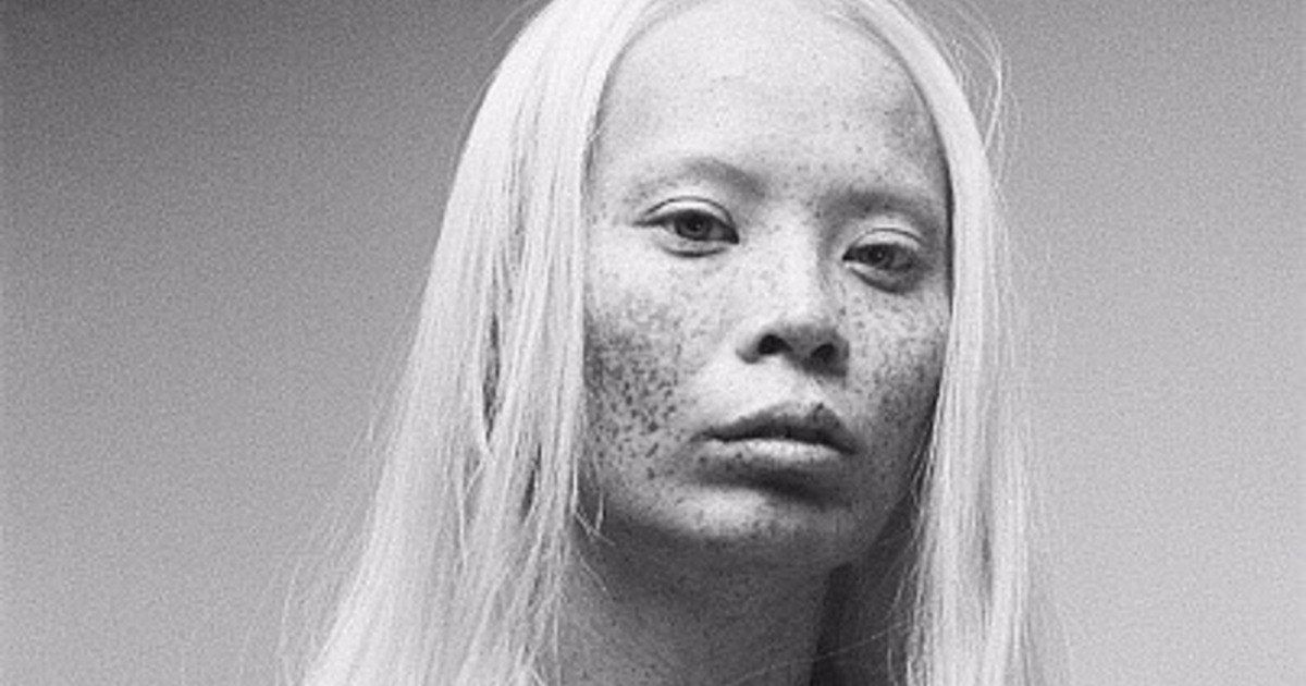 She was recognized as the pearl of the modeling business! Look at the ...