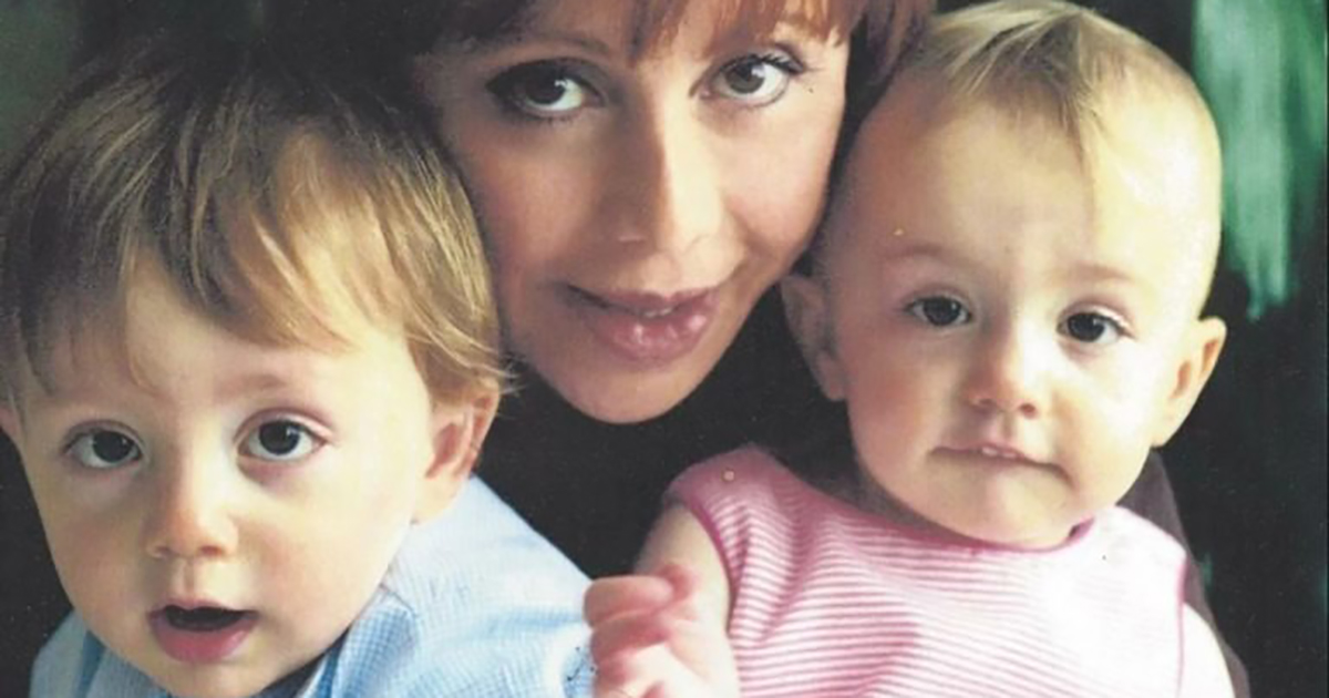 Woman Gave Birth At 57 Years Old And Became The Oldest Mother In The ...