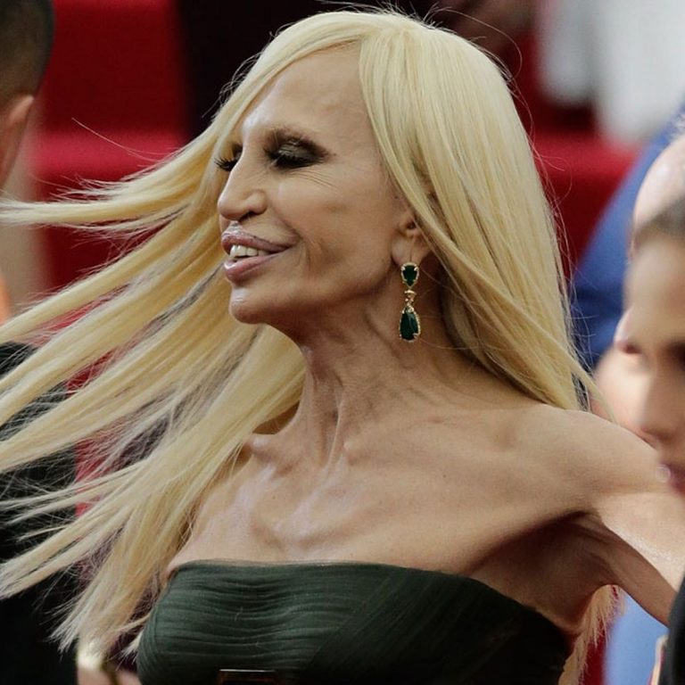 "A Monstrous Medical Error!" How The Icon Of The 90s Donatella Versace ...