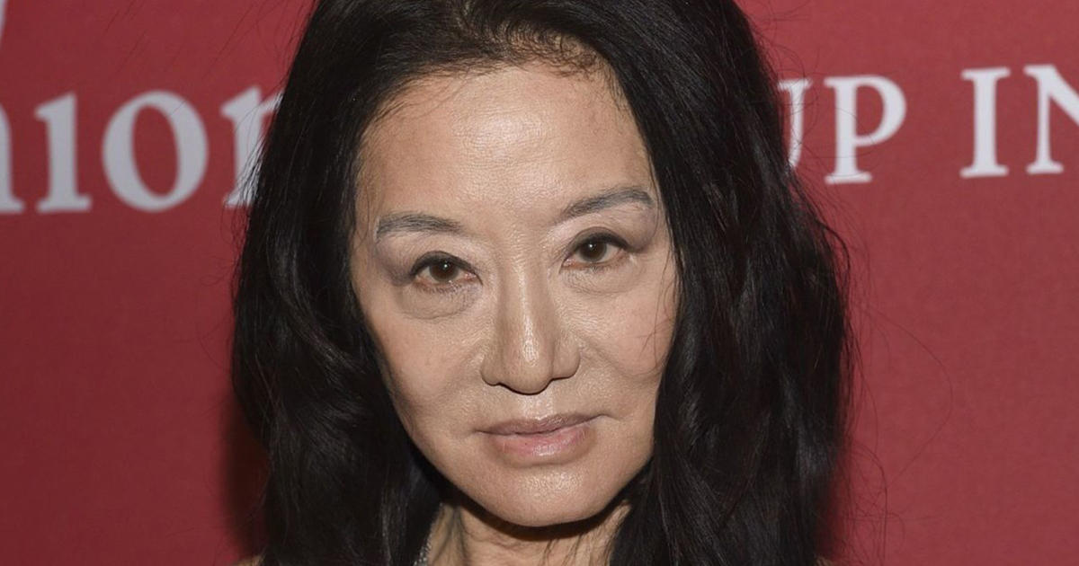 "Like A 16-Year-Old Girl!" 72-Year-Old Fashion Designer Vera Wang Charmed Fans In A Mini Skirt ...