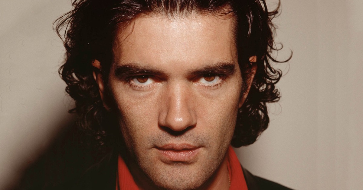 "Zorro Is Not The Same Anymore": New Photos Of Antonio Banderas Upset ...