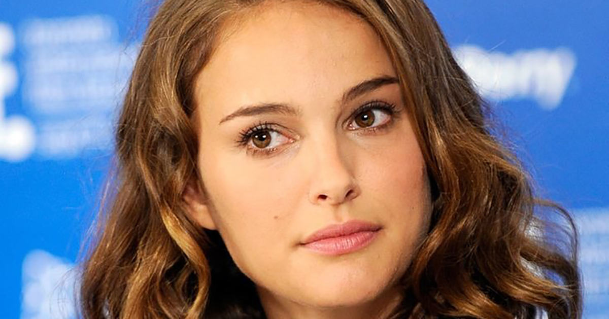 "Her Smile Is Full Of Sadness": Natalie Portman Went Public For The ...
